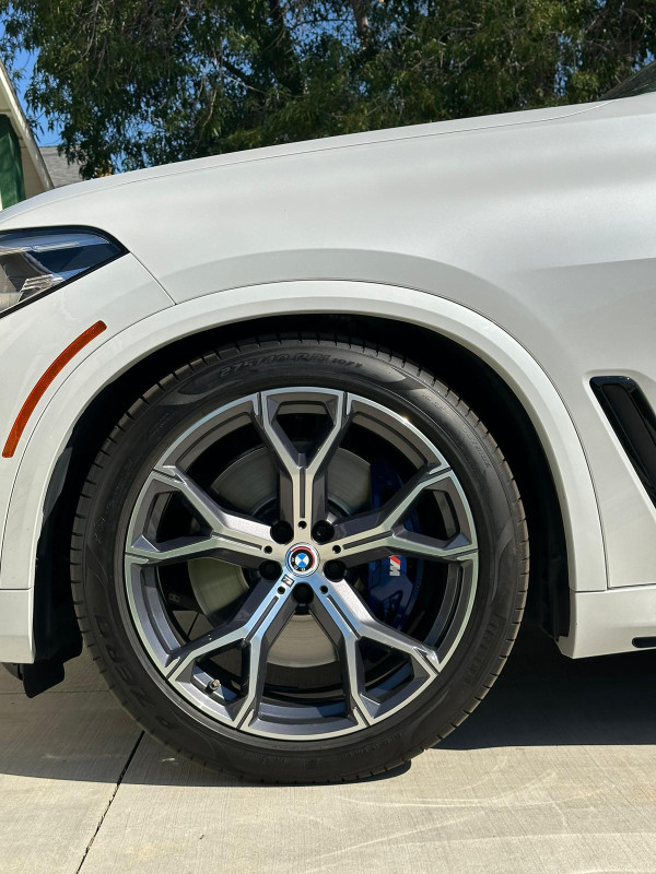BMW 741M 21" wheels and tires